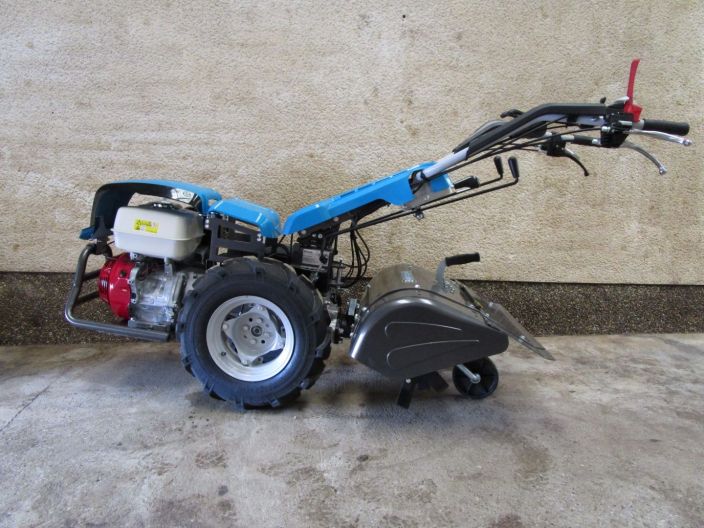 Bertolini 413 mit Erdfräse 70 cm mieten - SÜPPMAYER Bauausrüstung